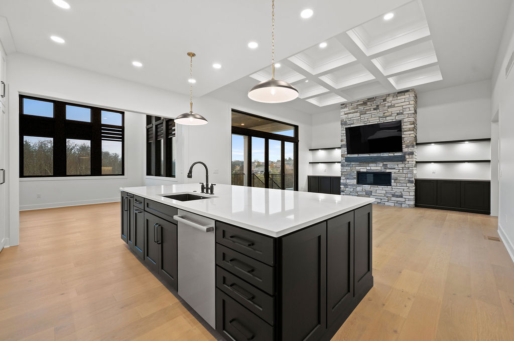 Copper Creek – A Custom Home Built for Family, and Entertainment ...